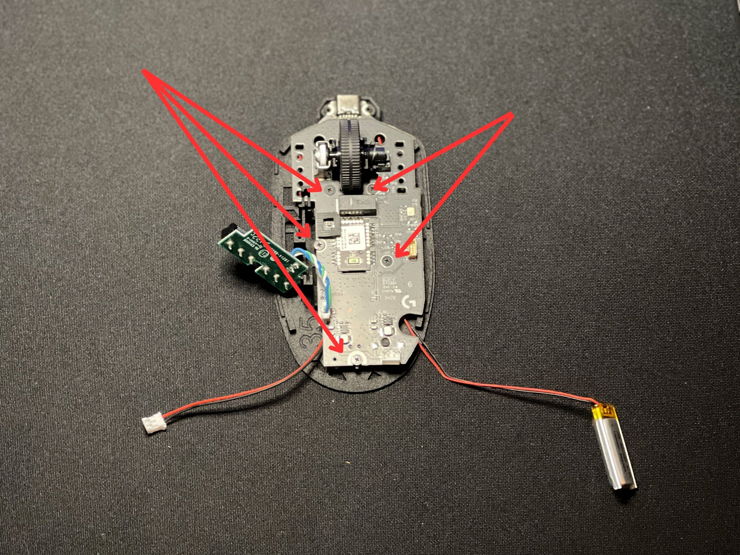 INSTRUCTIONS_G305 FRONT CHARGING